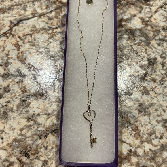 Kay Jewelers | Jewelry | Kay Hallmark Diamonds Gold Key Necklace | Poshmark